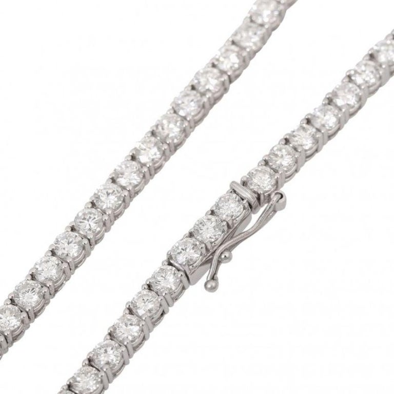 Fine Riviere Necklace with 130 Brilliant-Cut Diamonds For Sale at 1stDibs