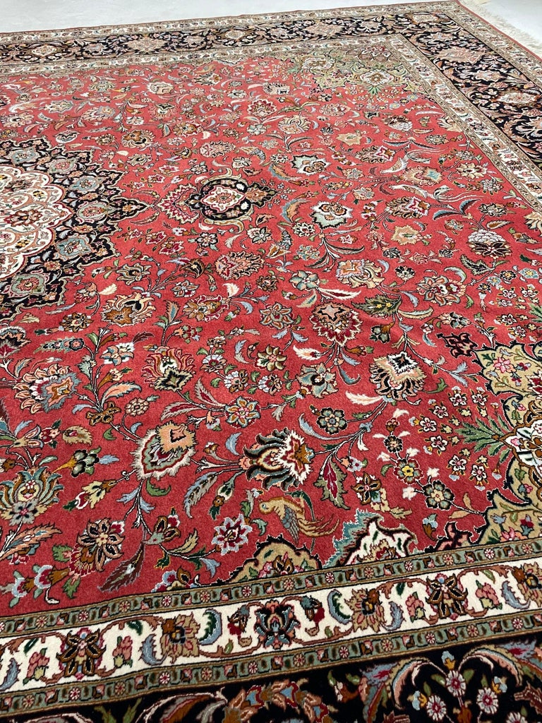 Fine Silk Rug with Royal Bird Motifs, circa 1950 For Sale at 1stDibs