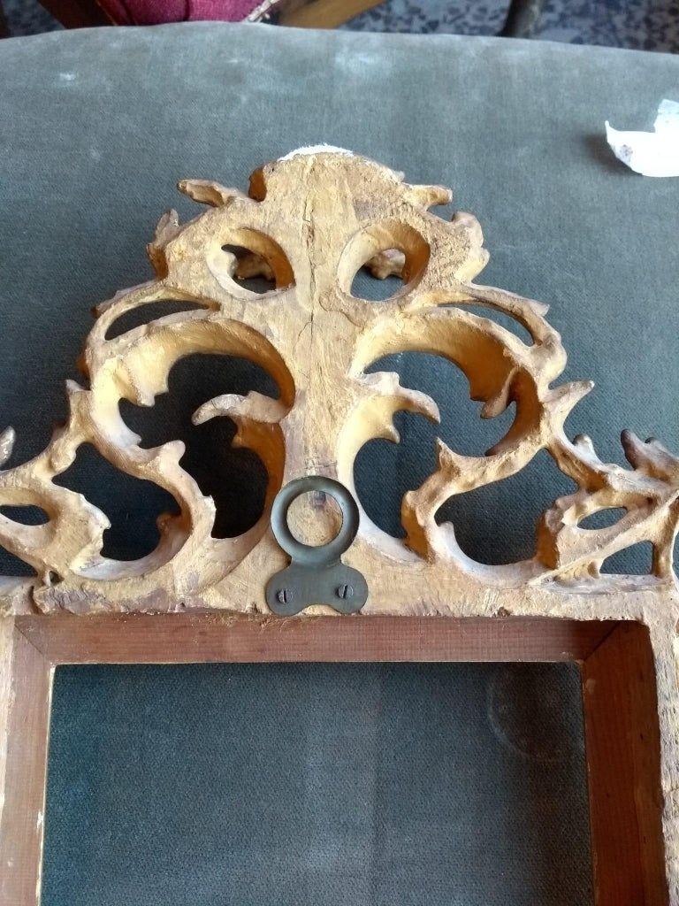 Finely Venetian Carved Frame from the Late 1600s, Finished in Gold Leaf ...