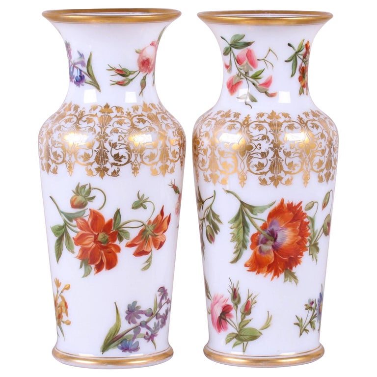 Finely Painted Pair of French Opaline Glass Vases For Sale at 1stDibs