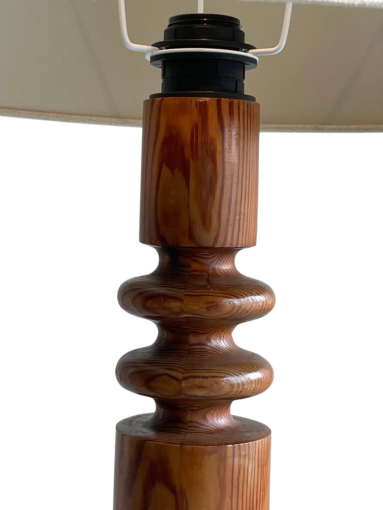 Finial Column Pine Wood Floor Lamp, Sweden, 1960s For Sale at 1stDibs