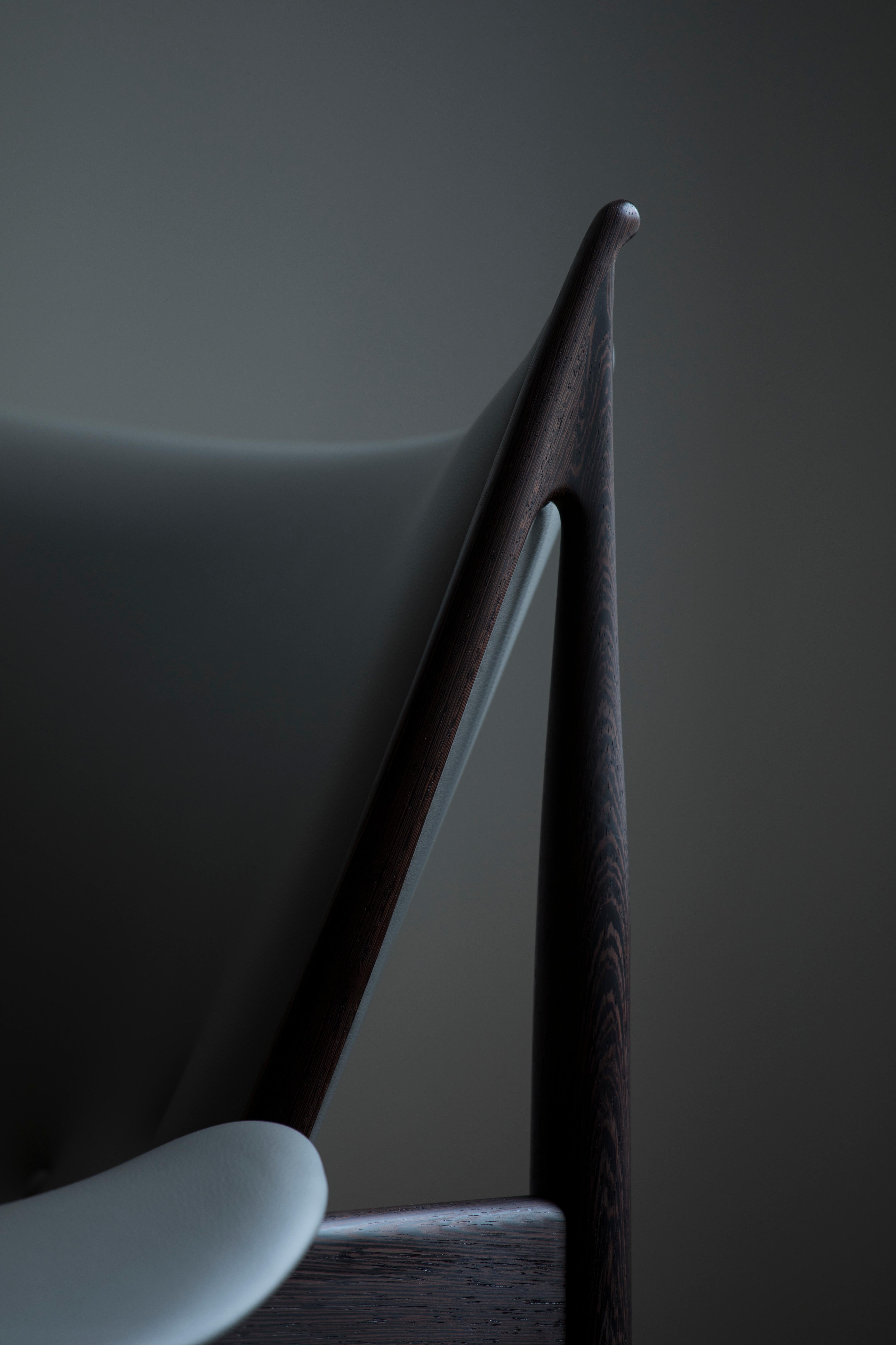 Finn Juhl Chieftain Armchair Wood and Leather at 1stDibs