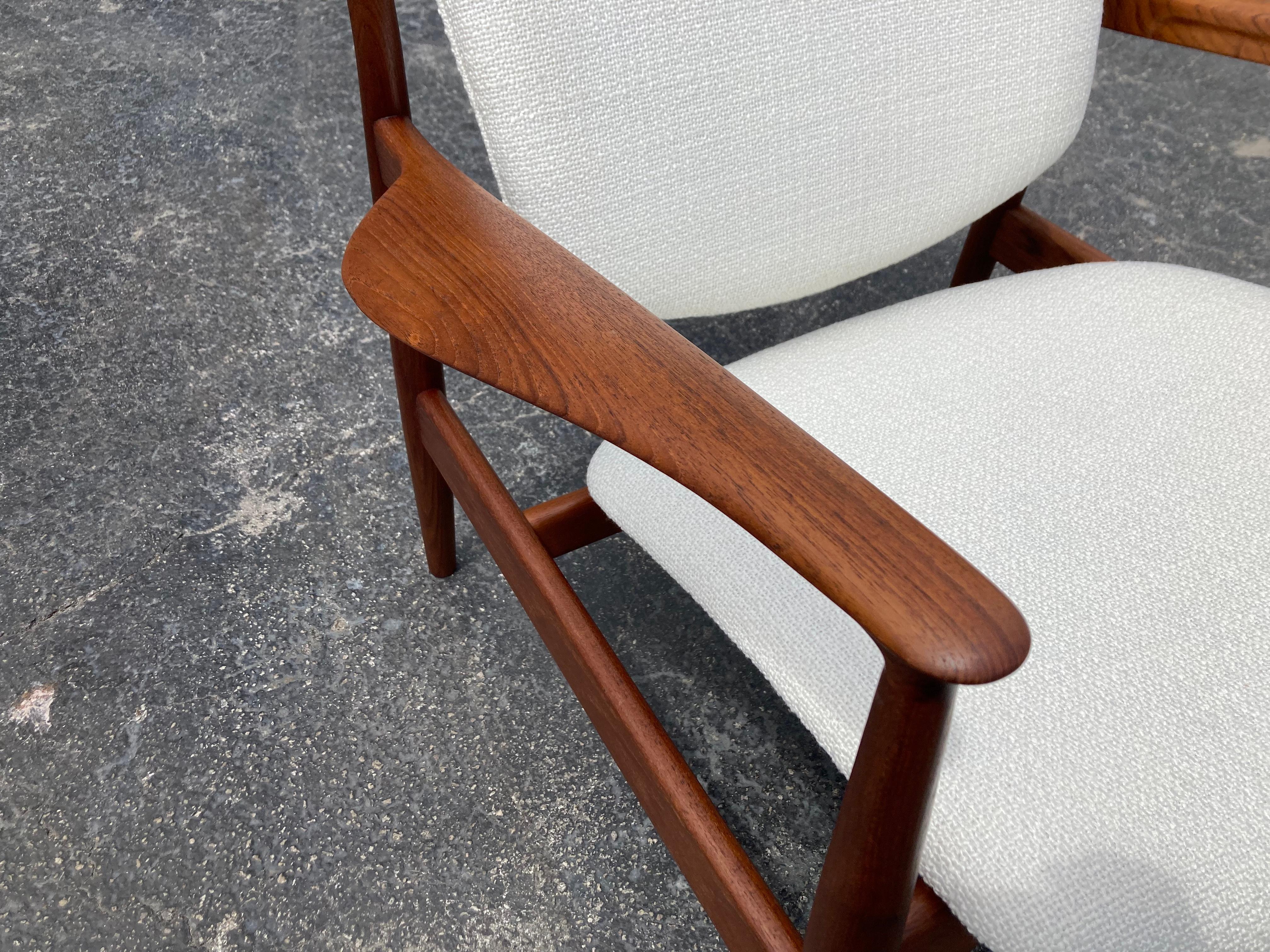 Finn Juhl "FD141" Teak Lounge Chair for France and Son Denmark For Sale ...