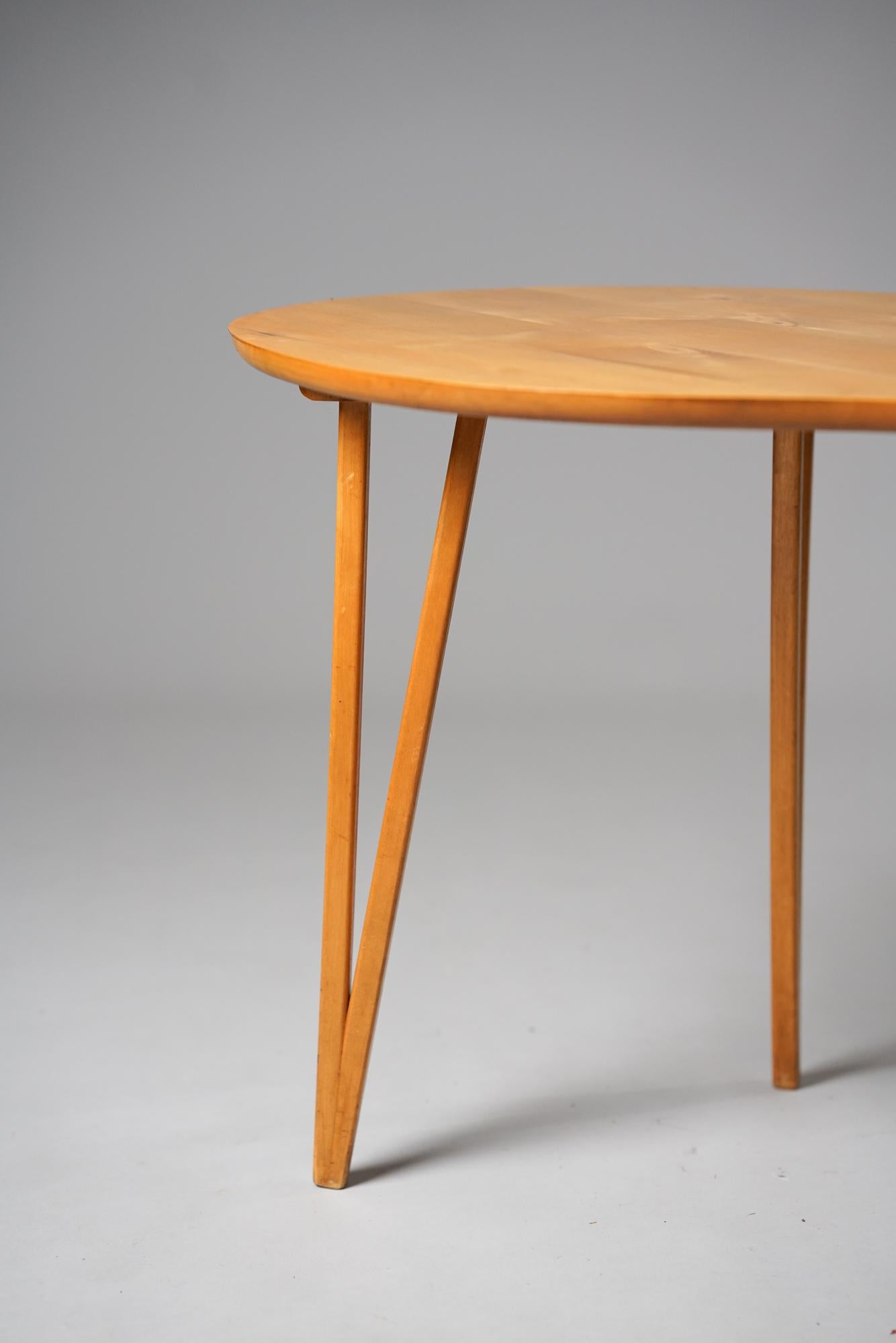 Finnish Kidney Mid-Century Modern Birch Coffee Table, Early 1900s For ...