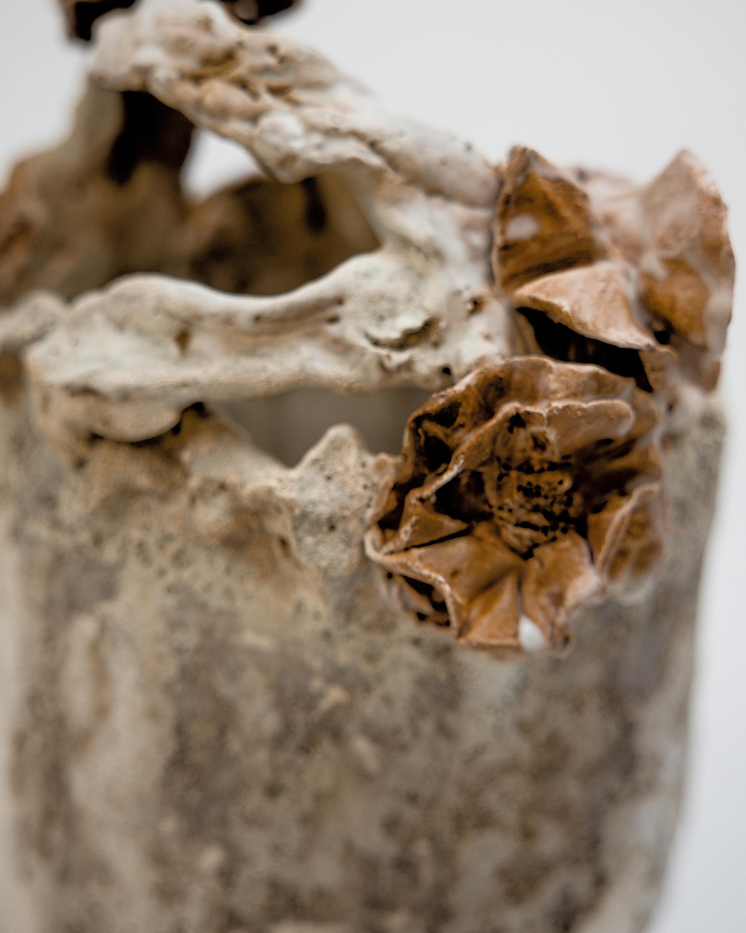 Fiore Vases Round Rust For Sale at 1stDibs