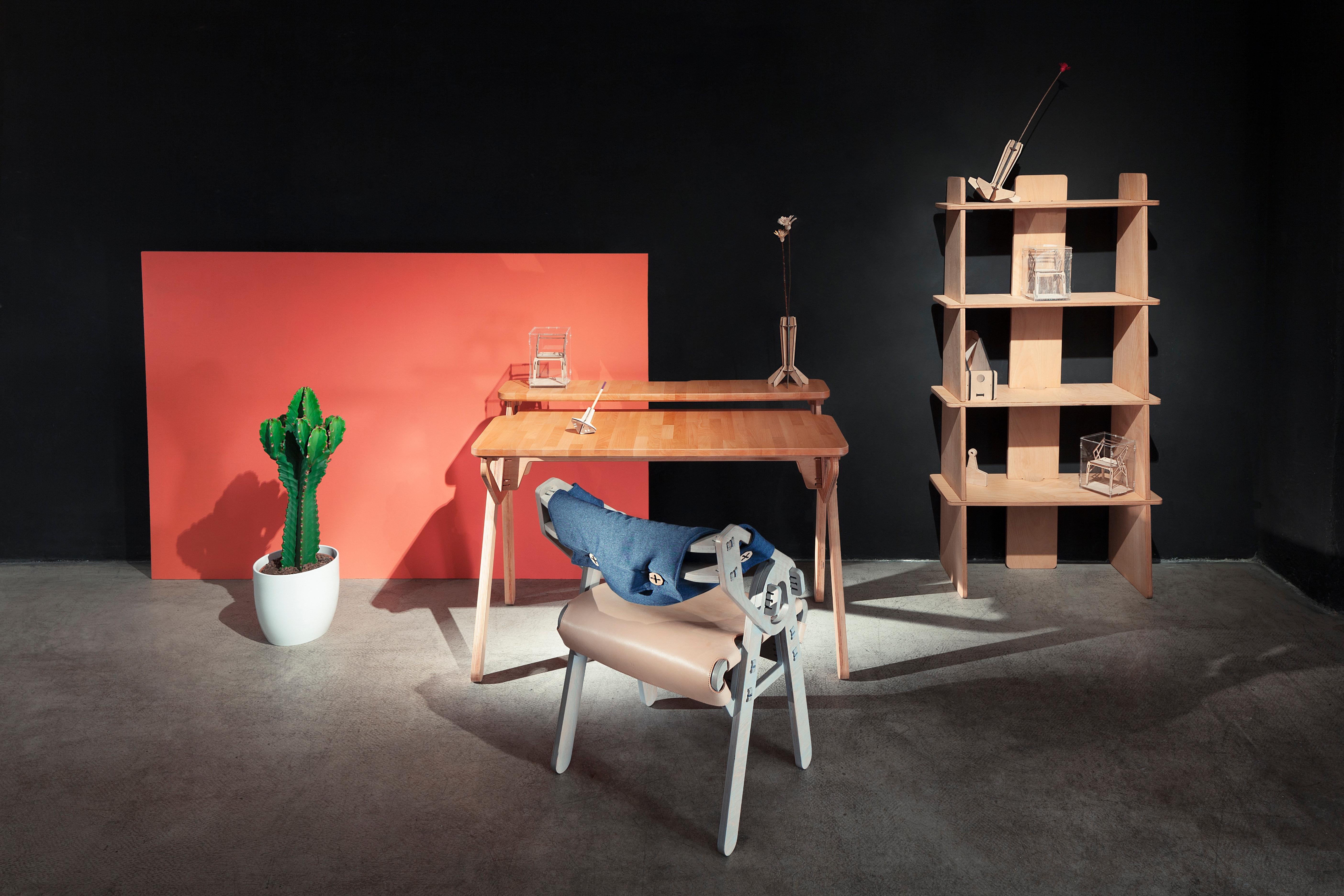 First and only original prototype of 'Fulcrum' shelve from sculptor KA ...