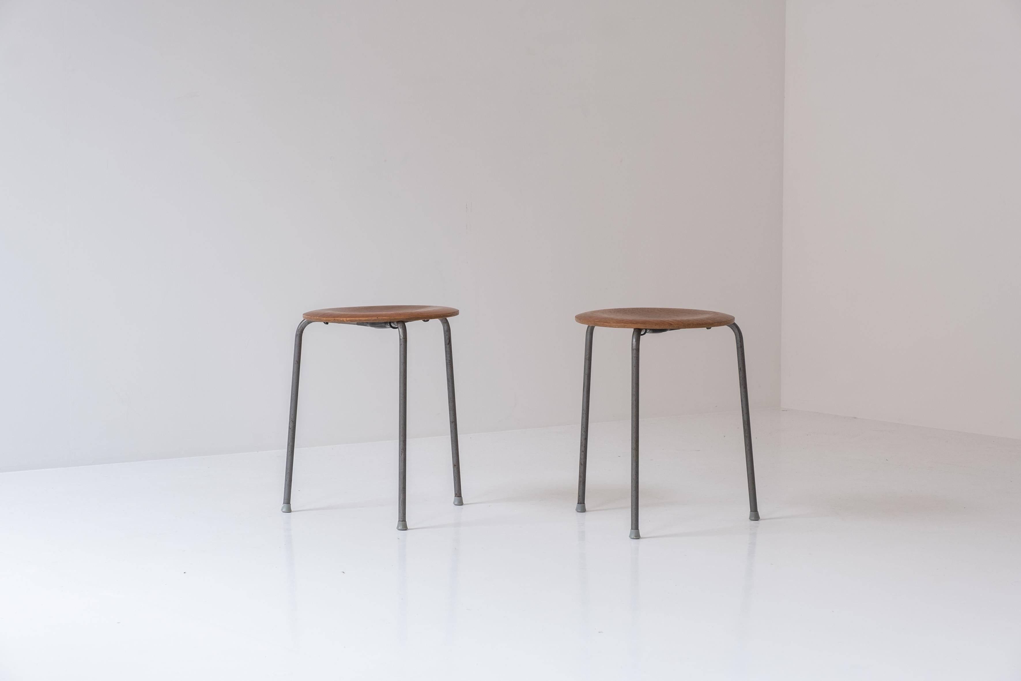 First Edition Pair ‘Dot’ Stools by Arne Jacobsen for Fritz Hansen ...