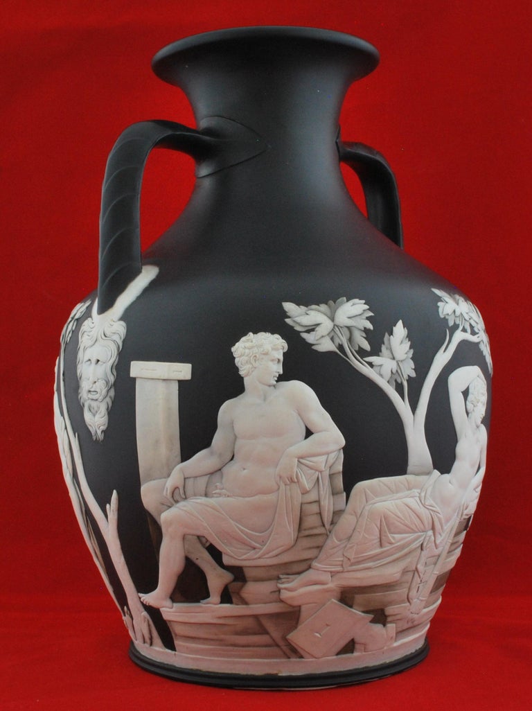 First Edition Portland Vase, Wedgwood, circa 1793 For Sale at 1stDibs