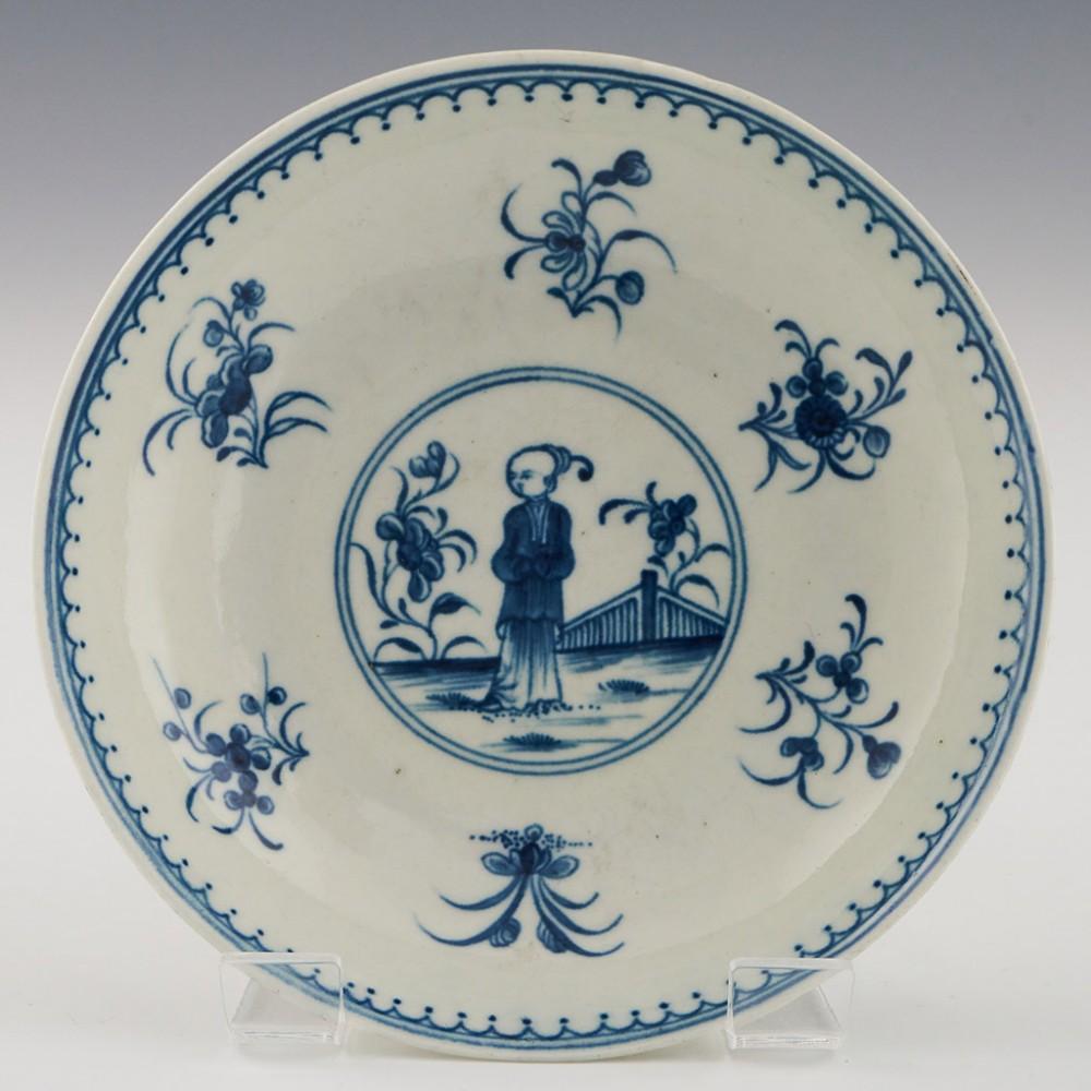First Period Worcester Porcelain Waiting Chinaman Pattern Tea Bowl and Saucer For Sale at 1stDibs