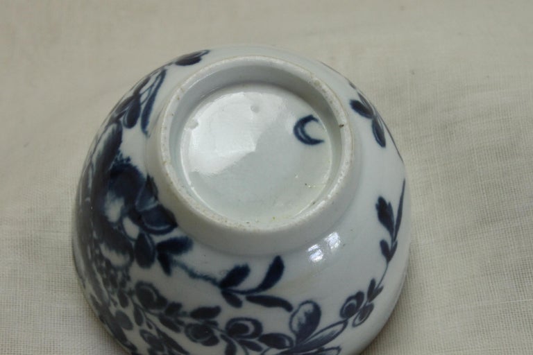 First Period Worcester Tea Bowl Mansfield Pattern For Sale at 1stDibs