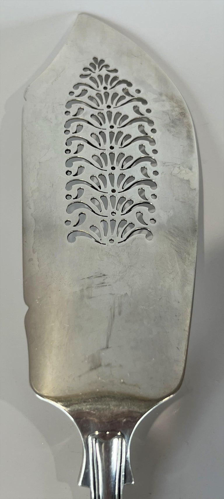 Fish Server William Bateman 1830 Sterling Silver monogram of burning ...