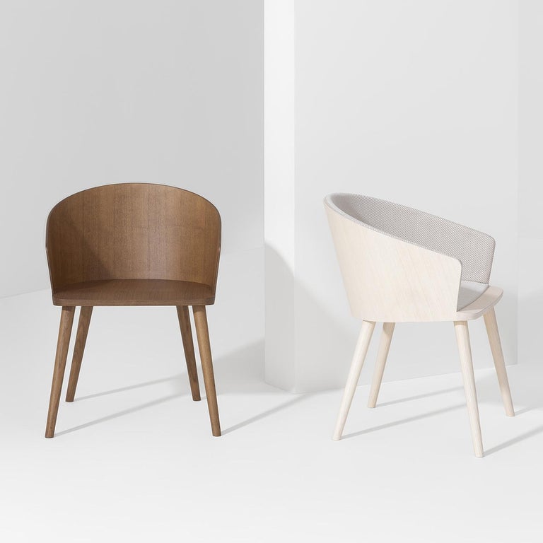 Fitt Hug 044 Brown Chair by Victor Carrasco For Sale at 1stDibs