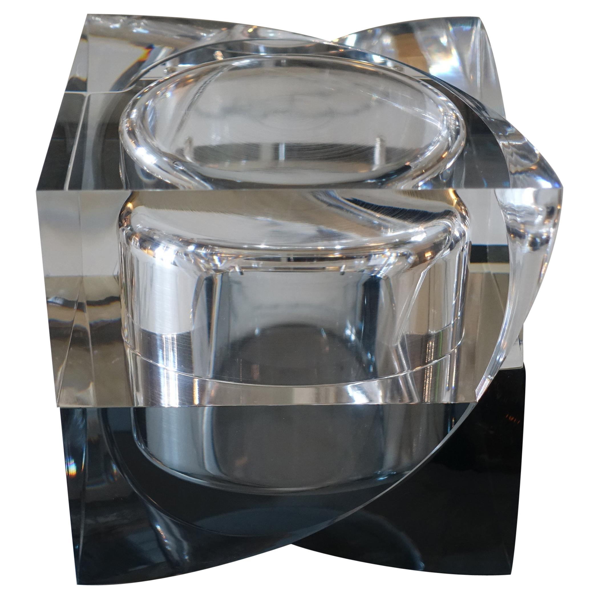 Pair of Black and Clear Lucite Decorative Boxes For Sale at 1stDibs