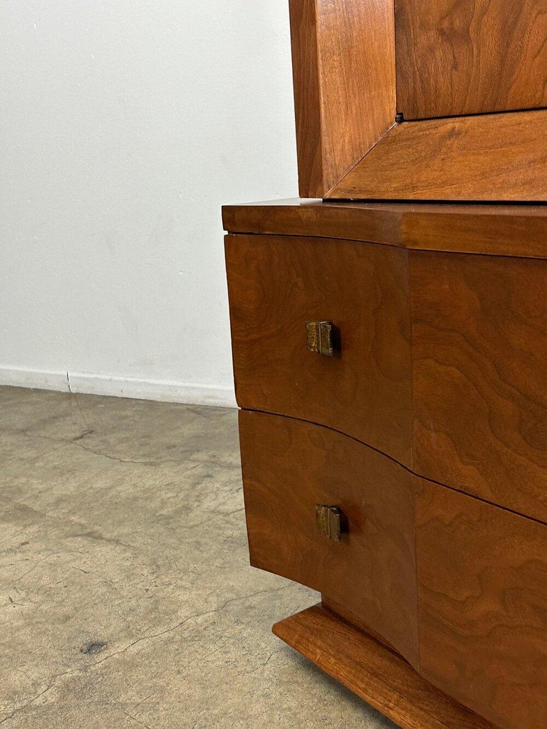 Flamed Dark Walnut Highboy For Sale at 1stDibs