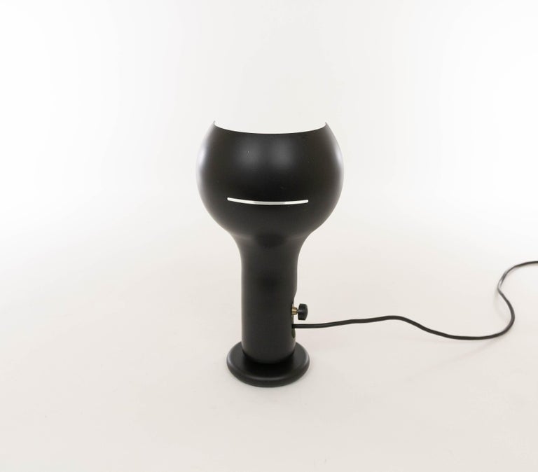 Flash Table Lamp Model 2207 by Joe Colombo for O-Luce, 1970s For Sale ...