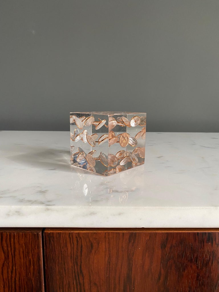 Floating 1970's Pennies in Lucite Cube Paperweight / Sculpture For Sale ...