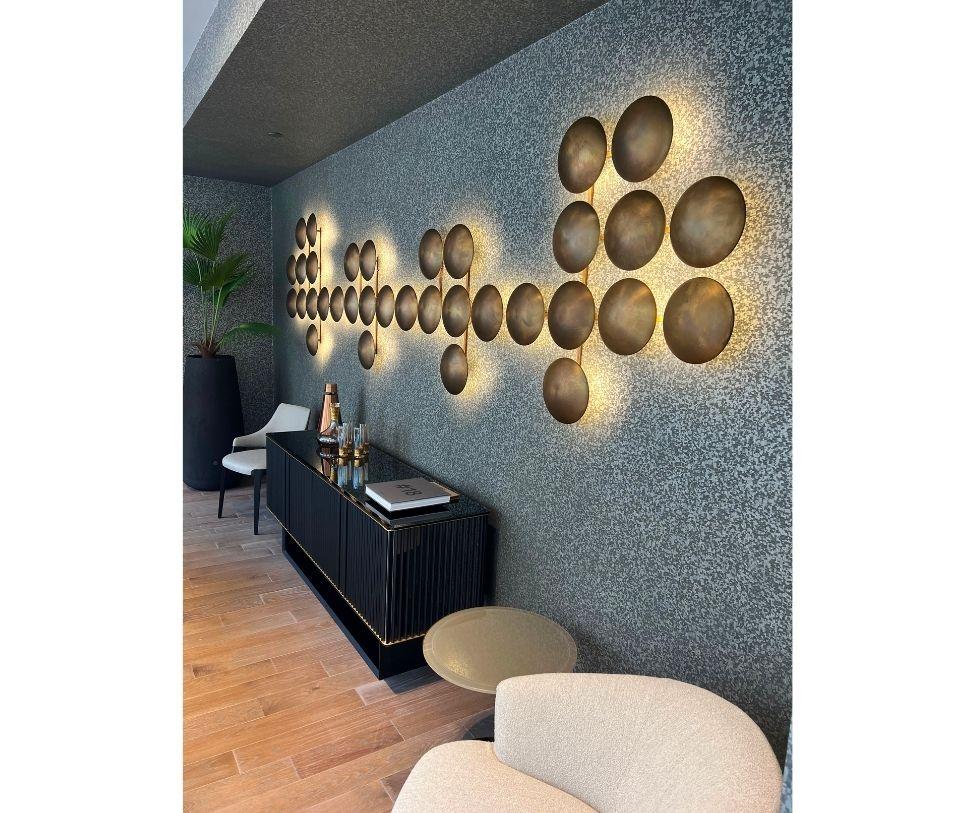 Floor Sample Henge 7 Element Wall Clips Lights in Burnished Brass For ...