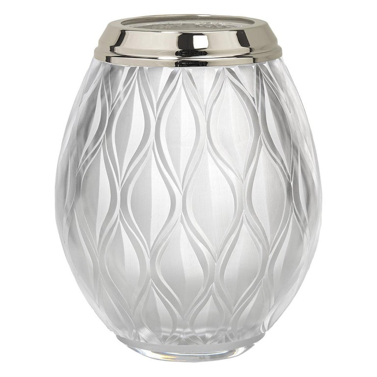 Flora Large Crystal Vase For Sale at 1stDibs
