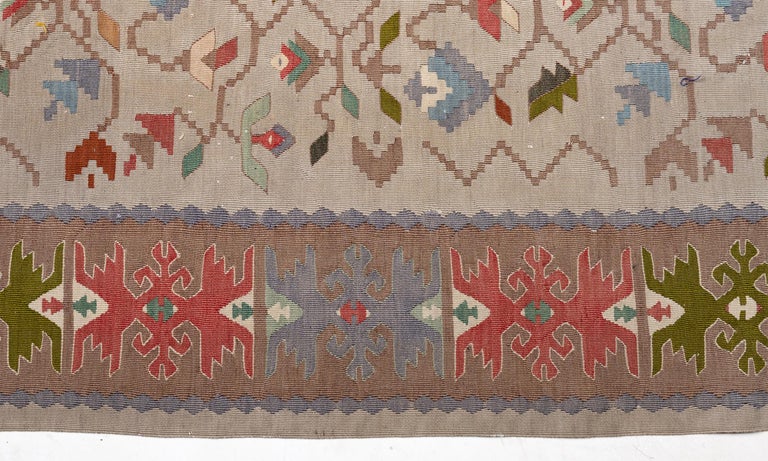 Floral Motif Kilim, Romania, 1930 For Sale at 1stDibs