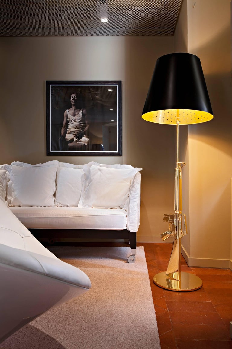 FLOS Guns Collection M16 Floor Lamp in Gold by Philippe Starck For Sale ...