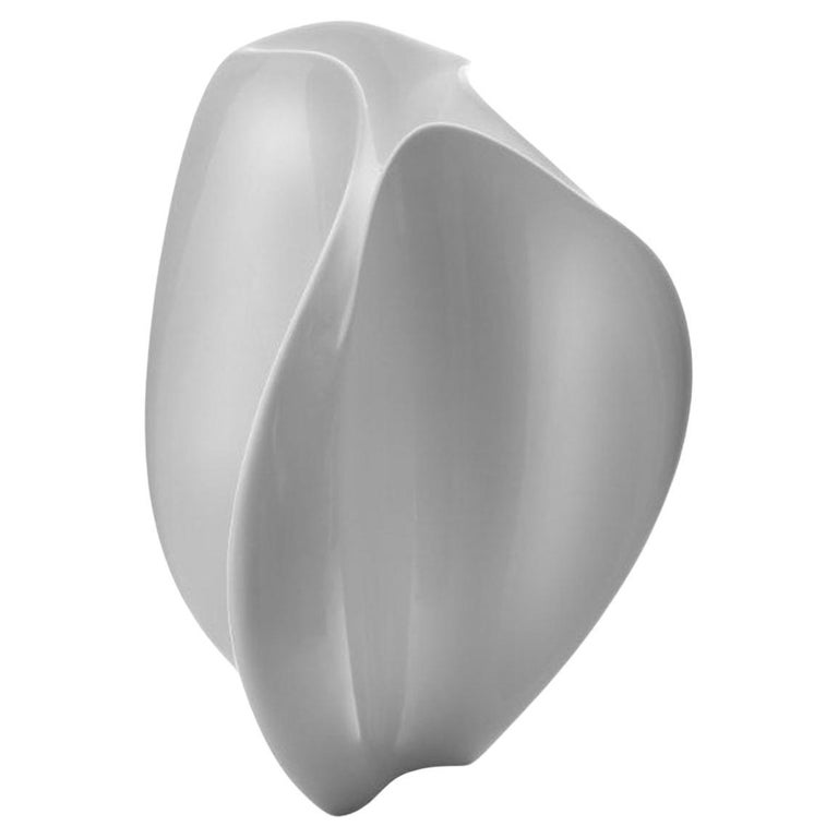 Flow Planter Large Lacquered Bianco by Serralunga, Zaha Hadid - Great Gifts Club