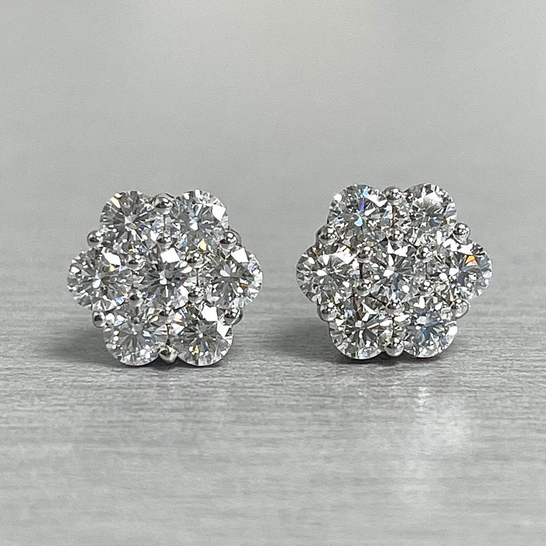 Beauvince Flower Cluster Studs 1.42 Carat Diamonds in White Gold at 1stDibs