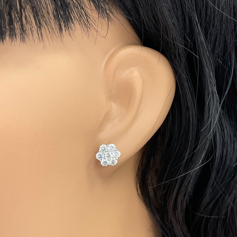 Beauvince Flower Cluster Studs 1.42 Carat Diamonds in White Gold For ...