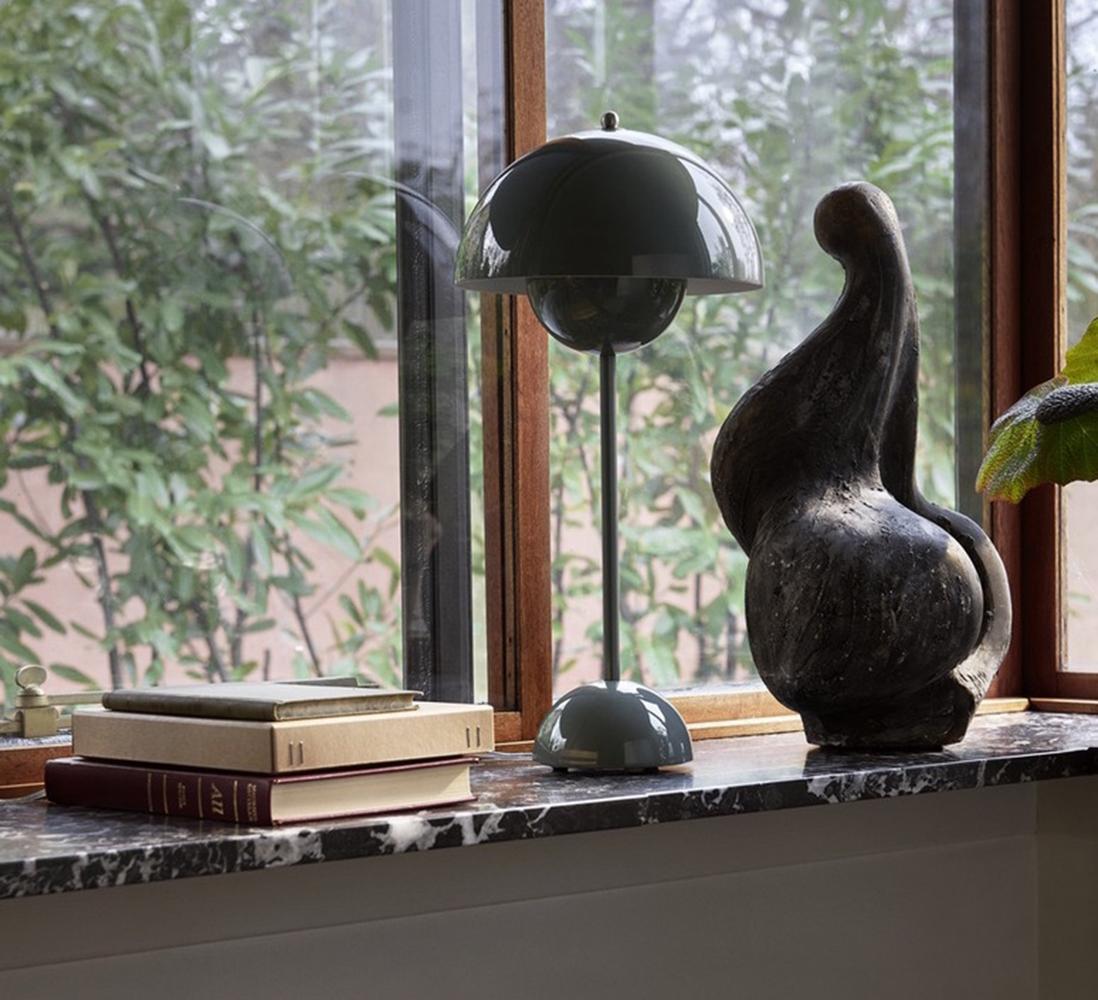 Flowerpot Vp9 Portable Stone Blue Table Lamp from Verner Panton For ...