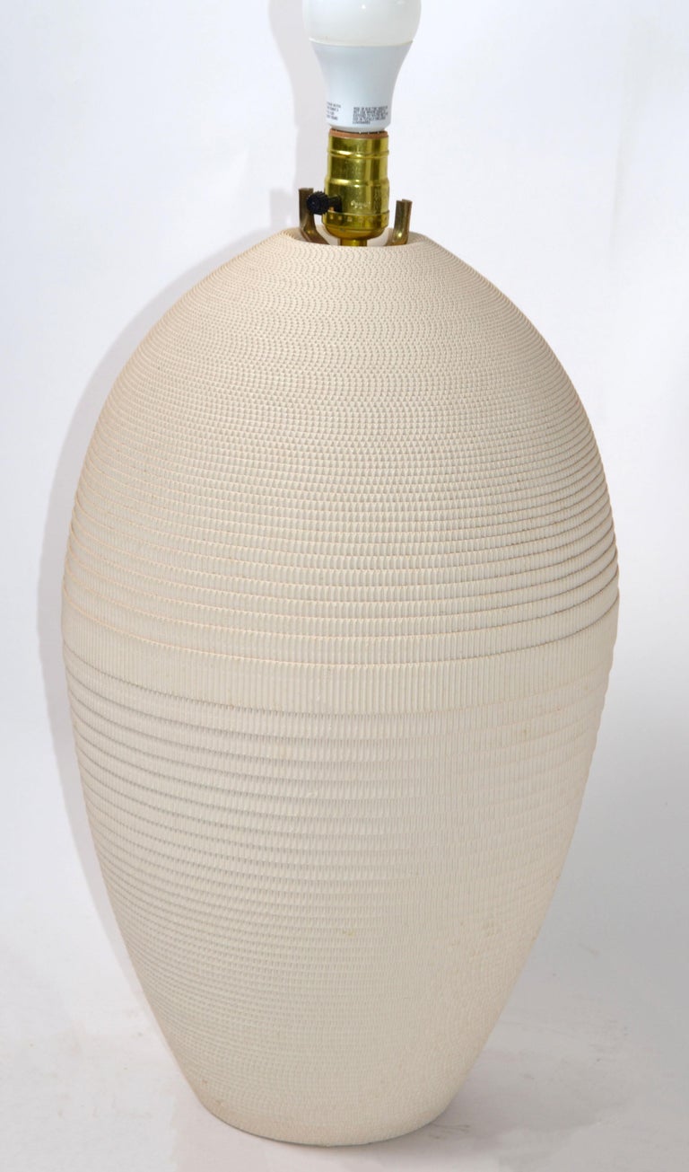 Flute of Chicago White Corrugated Cardboard Table Lamp Mid-Century ...