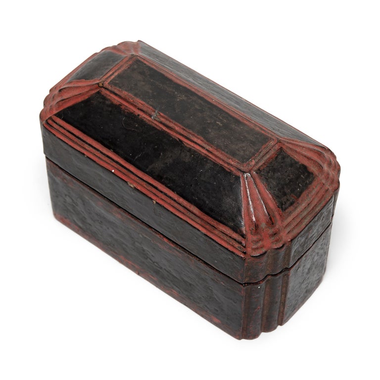 Fluted Asian Black Lacquer Box at 1stDibs