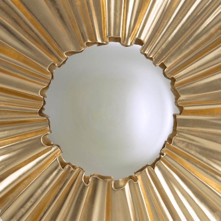 Fluted Gold Mirror in Solid Mahogany Wood For Sale at 1stDibs