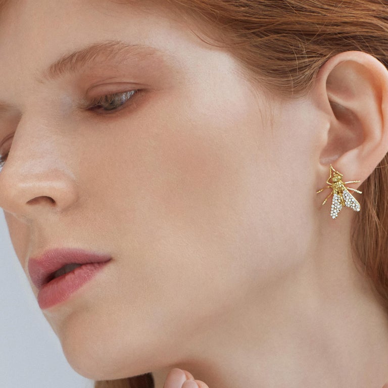 Fly Earring, 18K Yellow Gold and Full pavé White Diamonds For Sale at ...