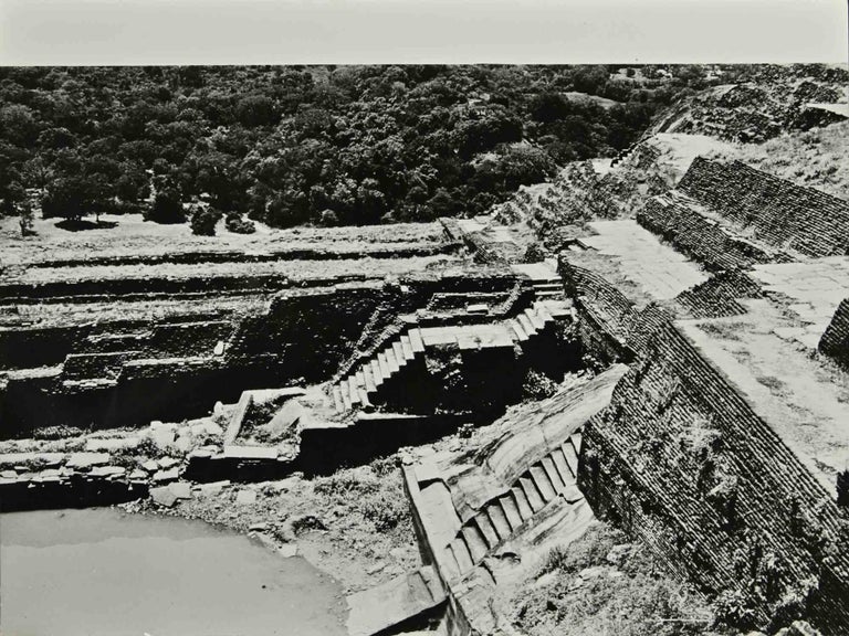 Folco Quilici - Steps - Ceylon Photo Reportage - Vintage Photograph by ...