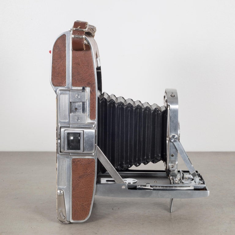 Folding Polaroid Land Camera Model 95B, circa 1957 For Sale at 1stDibs ...