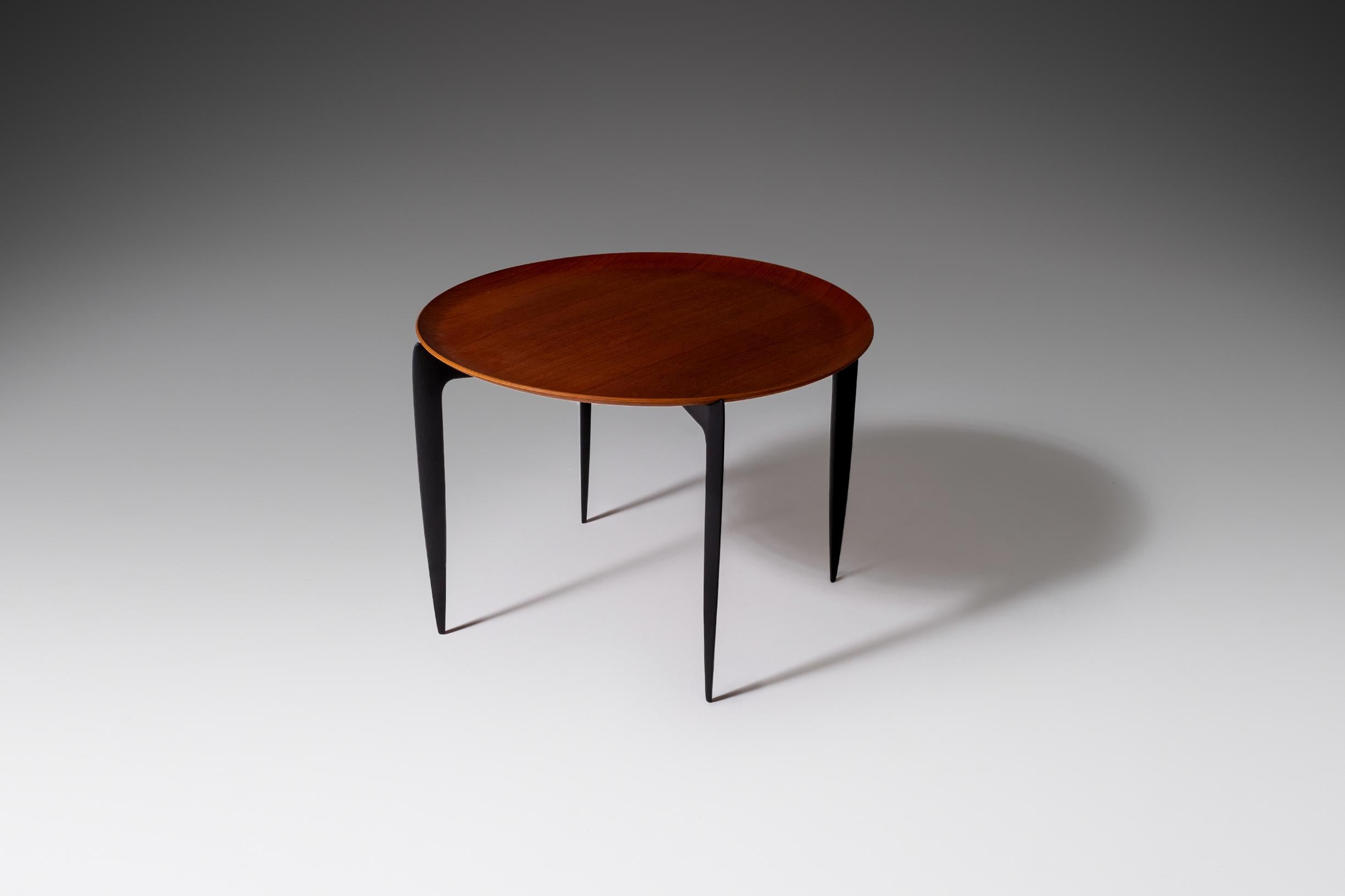 Folding Table by Willumsen and Engholm for Fritz Hansen, 1958 at 1stDibs