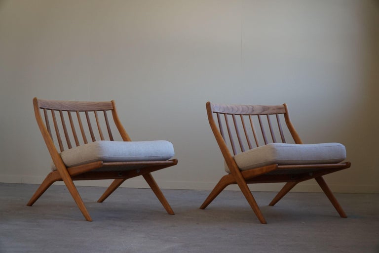 Folke Ohlsson. Pair of Lounge chairs, Model "Frisco/5-156", Bodafors ...
