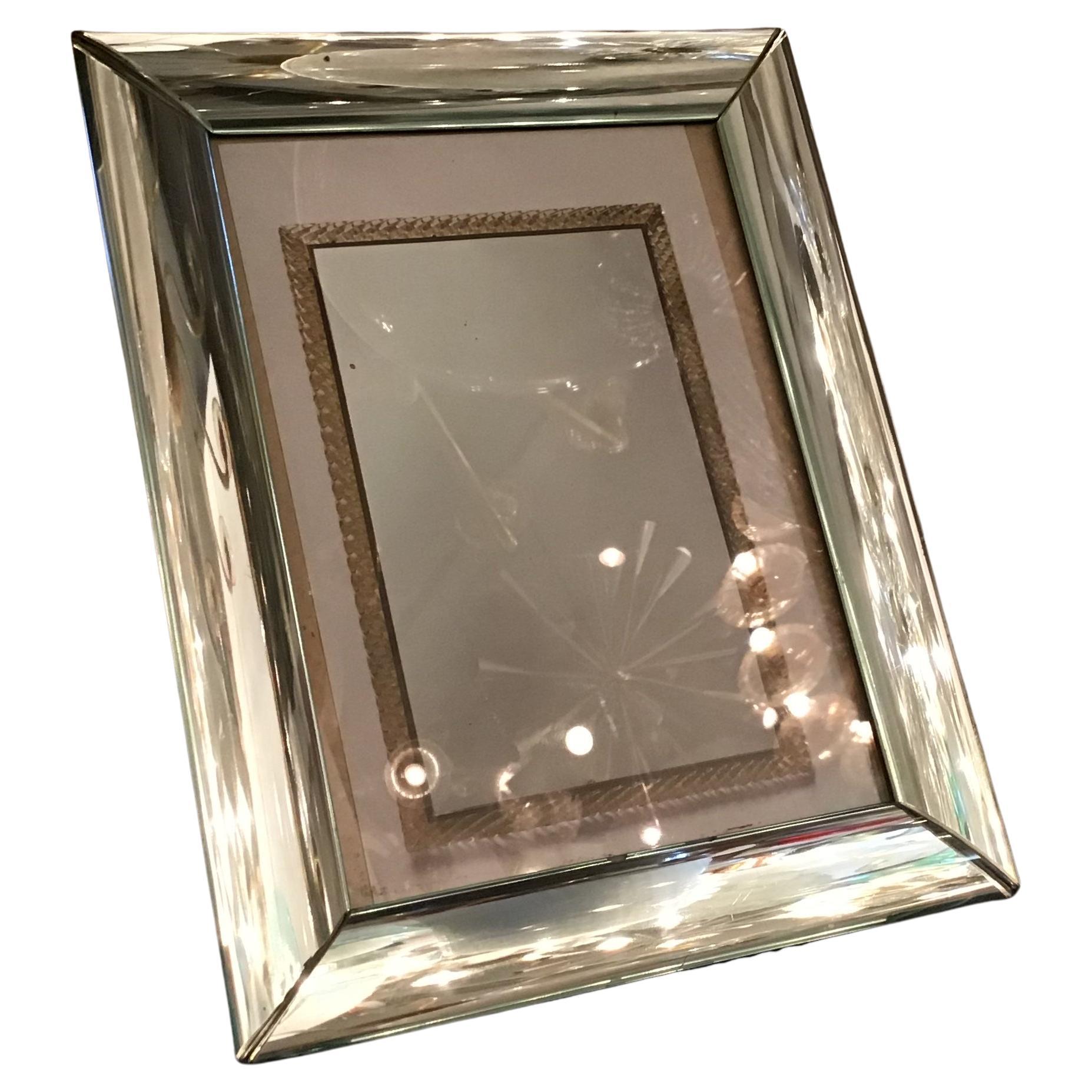 Stained Glass of Two Parrots in Wood Frame For Sale at 1stDibs