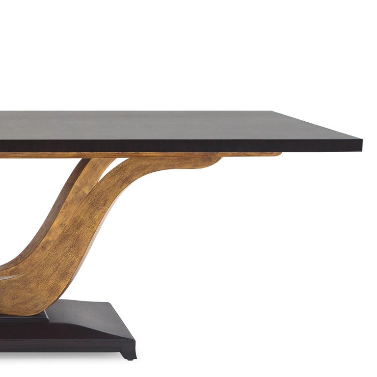 Virginia Dinning Table For Sale at 1stDibs