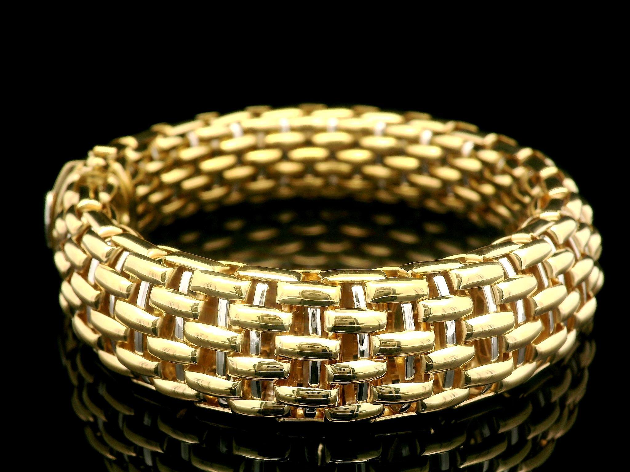 FOPE 18k Yellow and White Gold Puffed Wide Brick Pattern Elegant Link ...