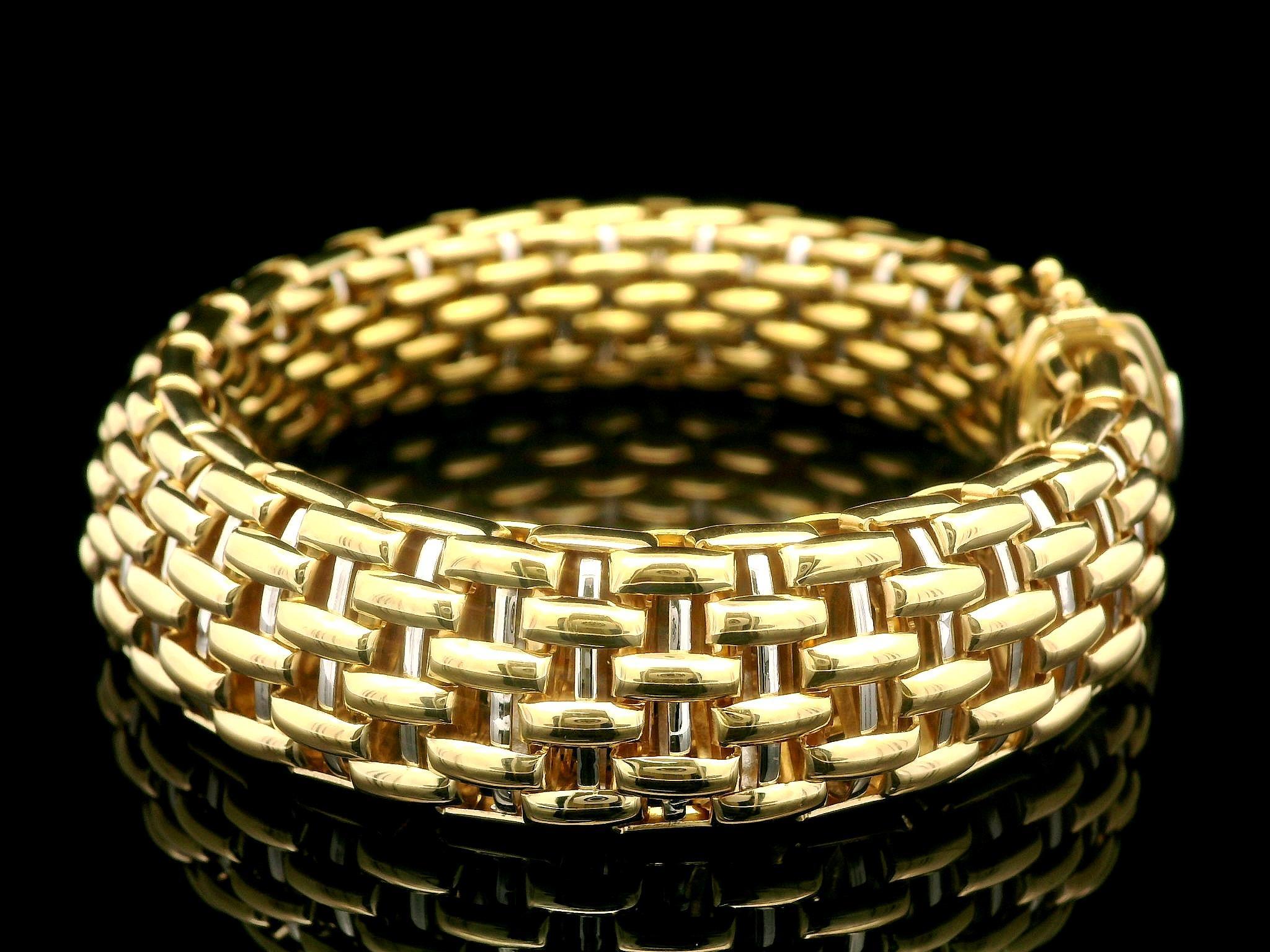 FOPE 18k Yellow and White Gold Puffed Wide Brick Pattern Elegant Link ...