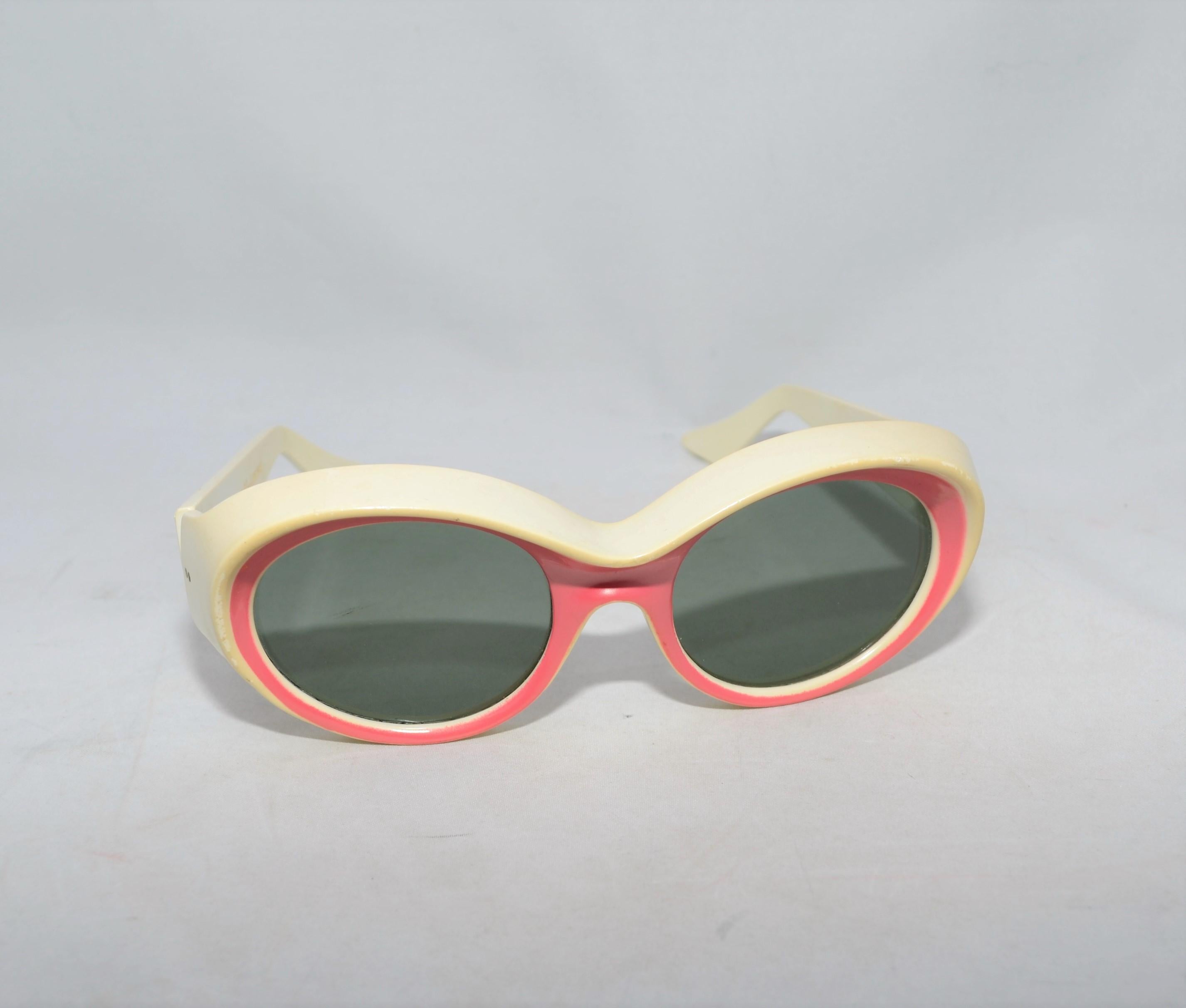 Foster Grant Vintage Sunglasses FF77 Lens 500 at 1stDibs | vintage ...