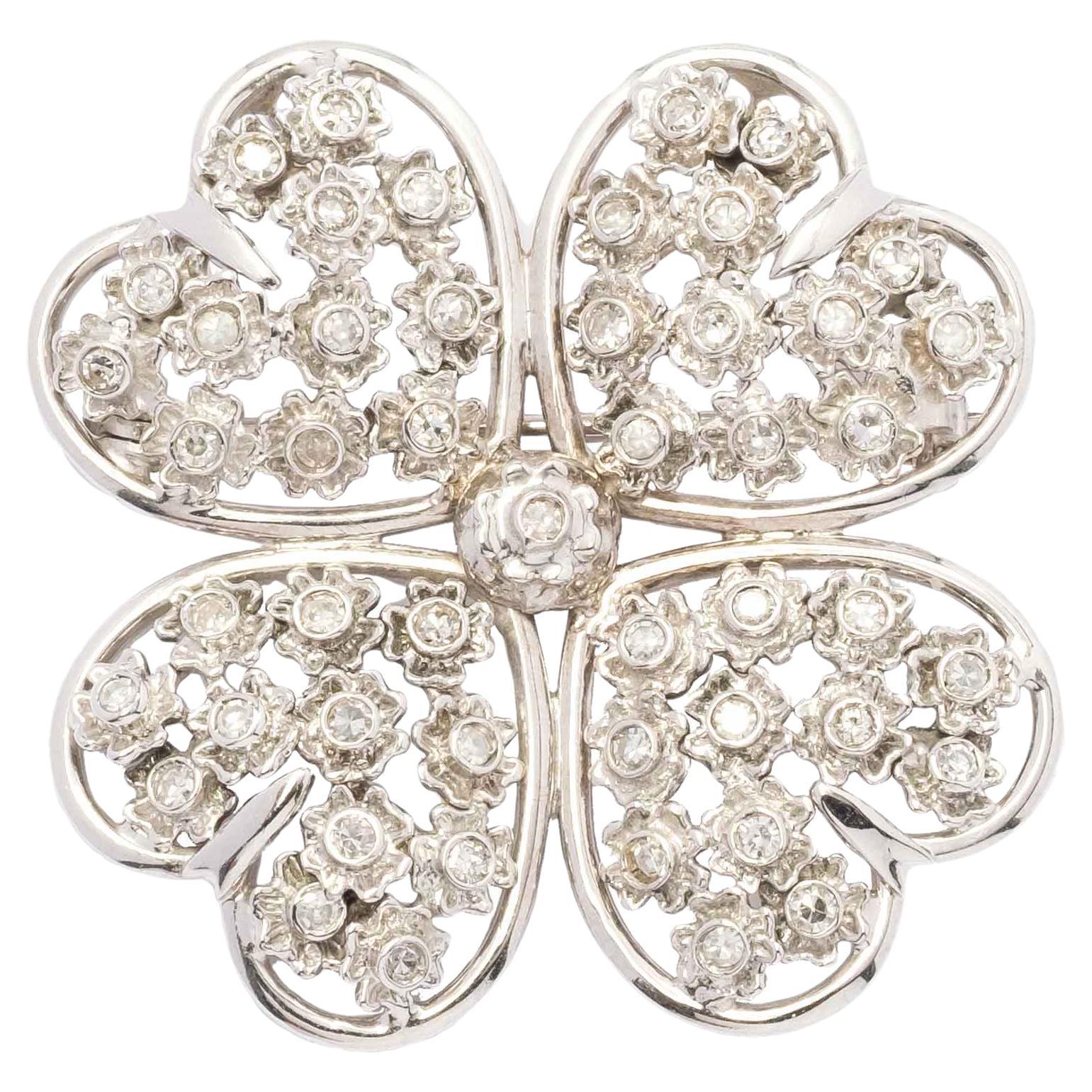 Four leaf clover diamond brooch For Sale at 1stDibs
