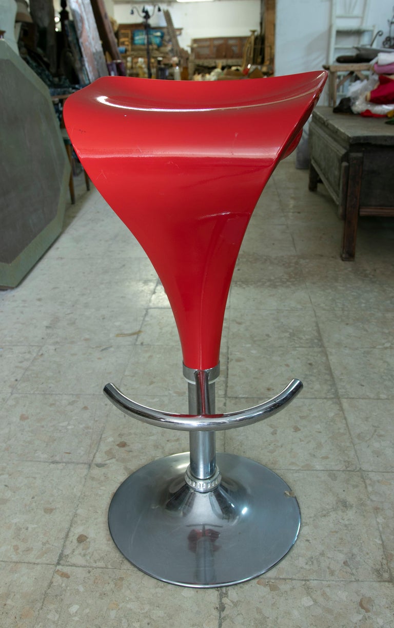 Four Red Stools Set Without Backrest Made in Resine and Steel For Sale ...