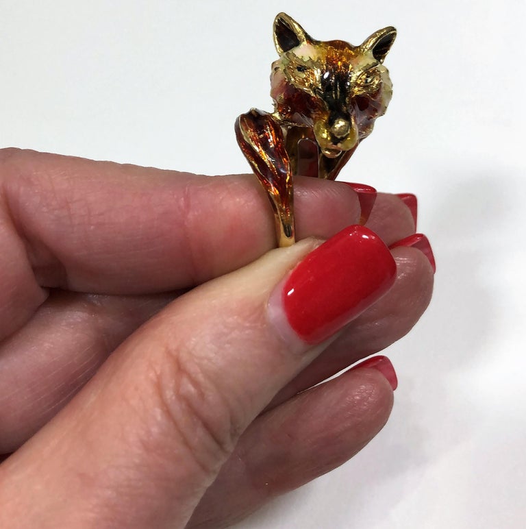 Fox Motif Gold and Enamel Ring For Sale at 1stDibs