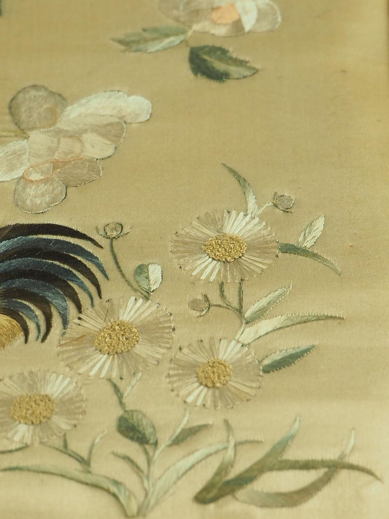 Framed 19th Century Chinese Silk Birds Embroidery For Sale at 1stDibs