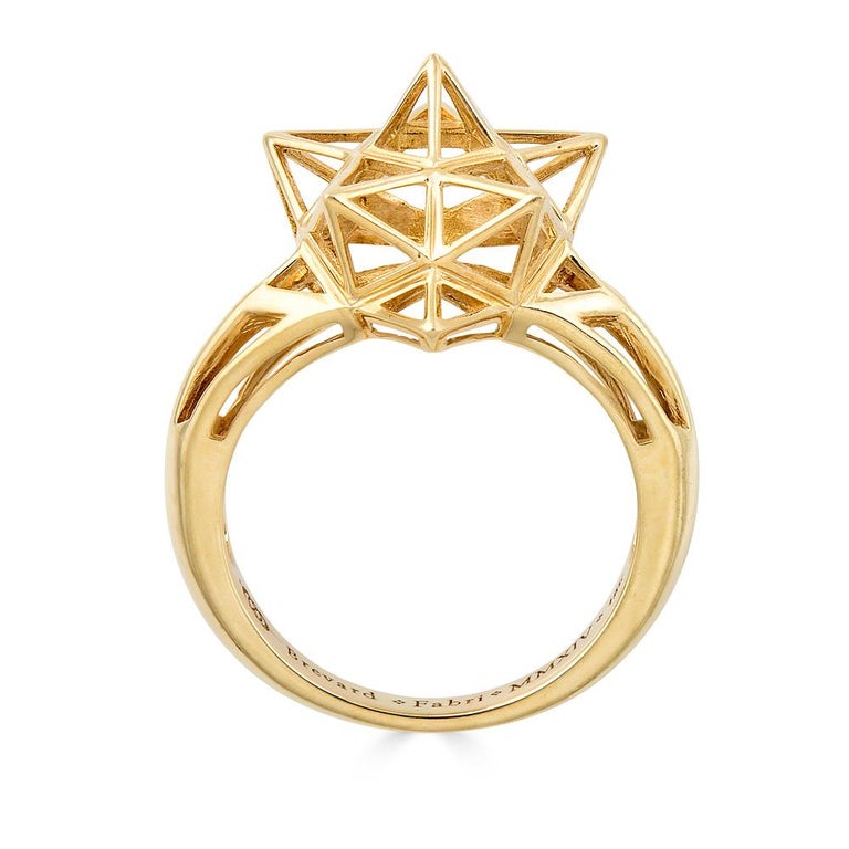 Framed Mini Diamond 18 Karat Gold Ring For Sale at 1stDibs