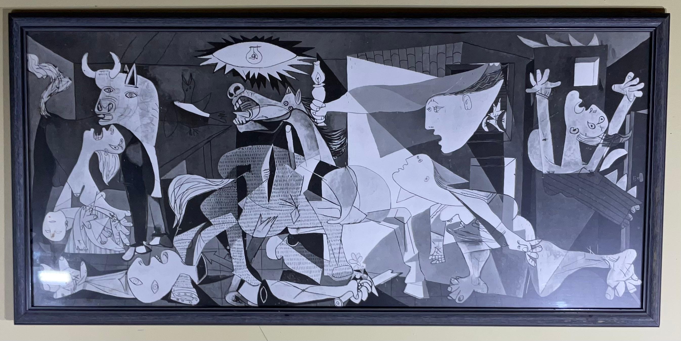 Framed Pablo Picasso Print of “Guernica” at 1stDibs | picasso prints framed