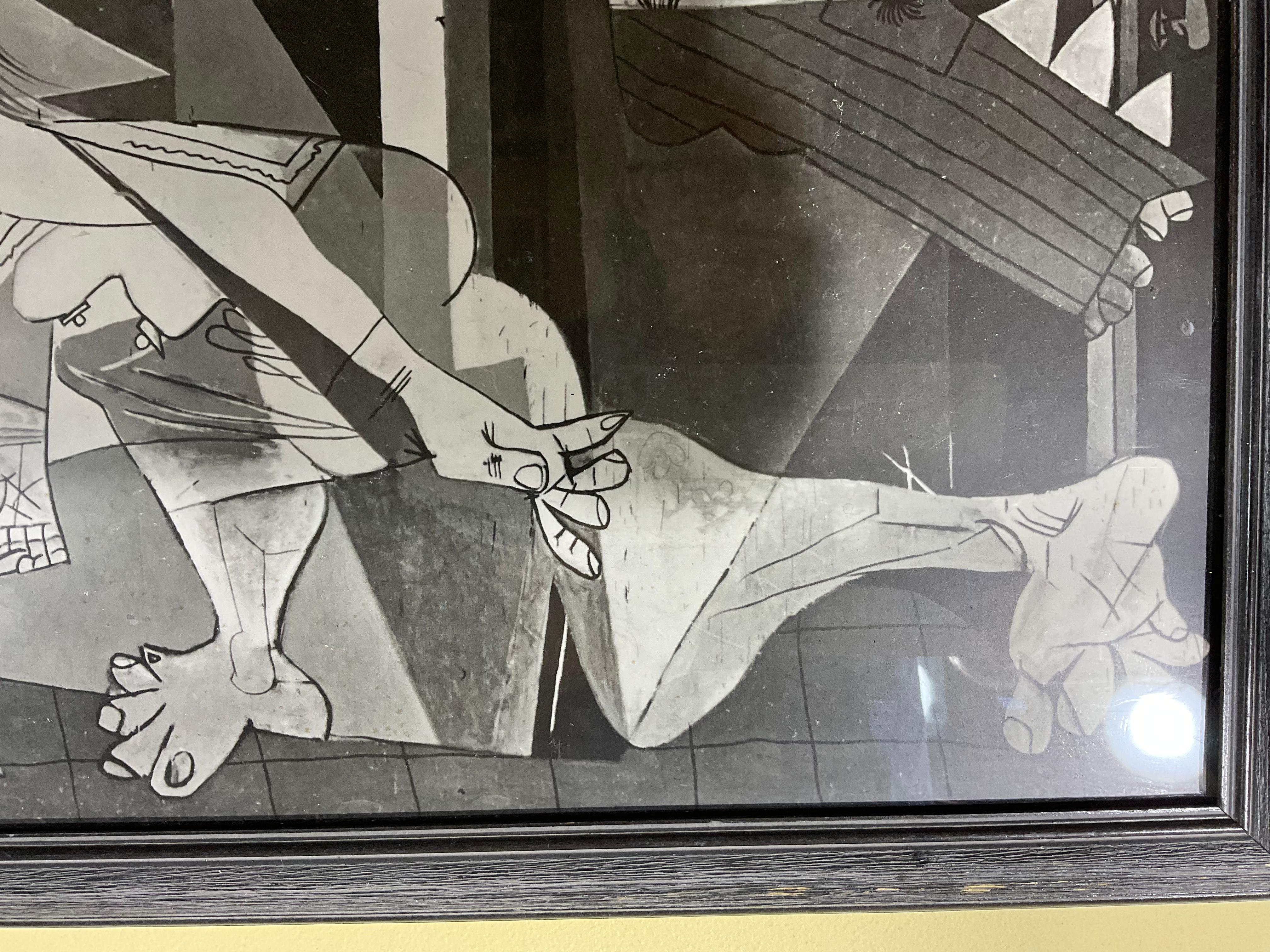 Framed Pablo Picasso Print of “Guernica” at 1stDibs | picasso prints framed