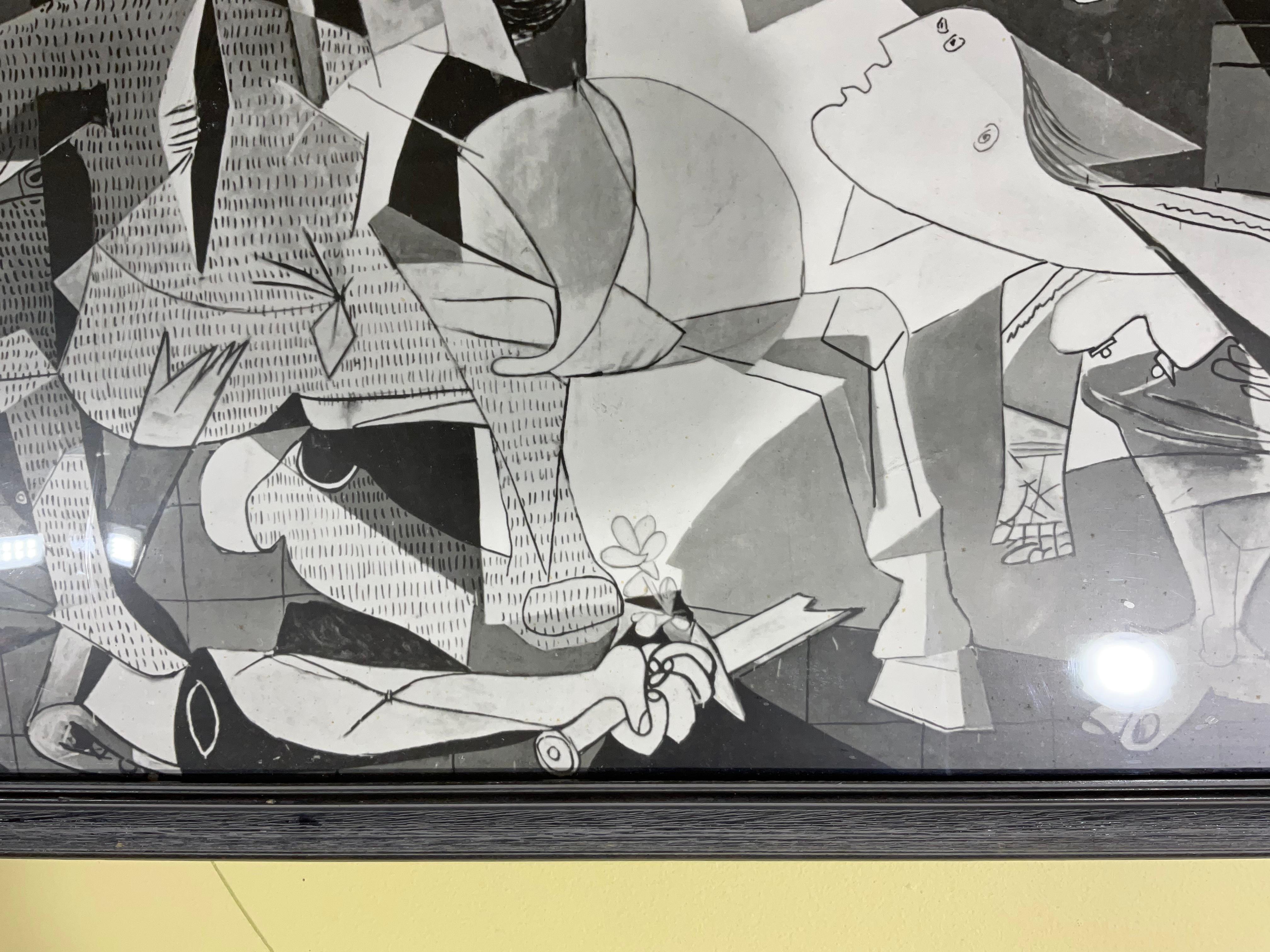 Framed Pablo Picasso Print of “Guernica” at 1stDibs | picasso prints framed