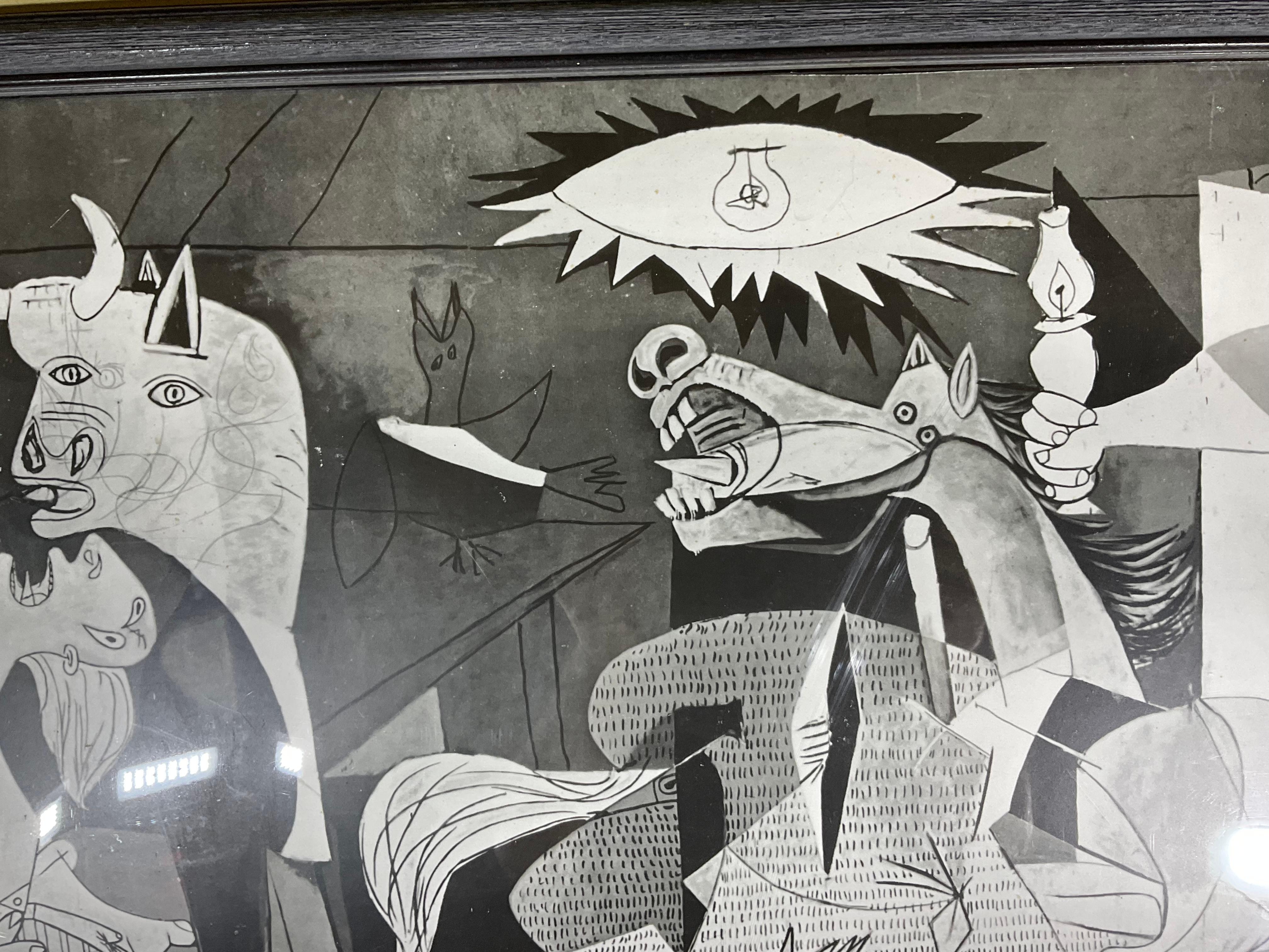 Framed Pablo Picasso Print of “Guernica” at 1stDibs | picasso prints framed